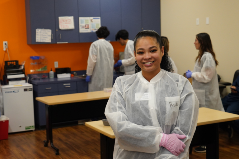 How to Become a Phlebotomist in Texas | CALRegional