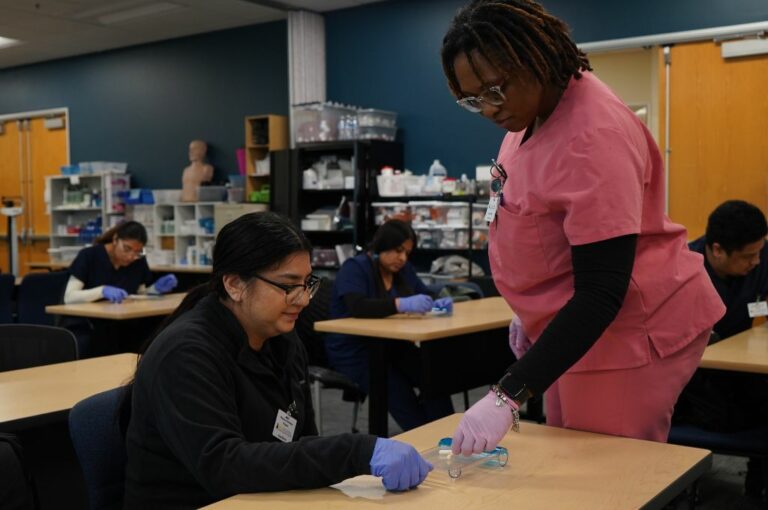 Learn How to Get Your Pharmacy Technician Certification in Texas